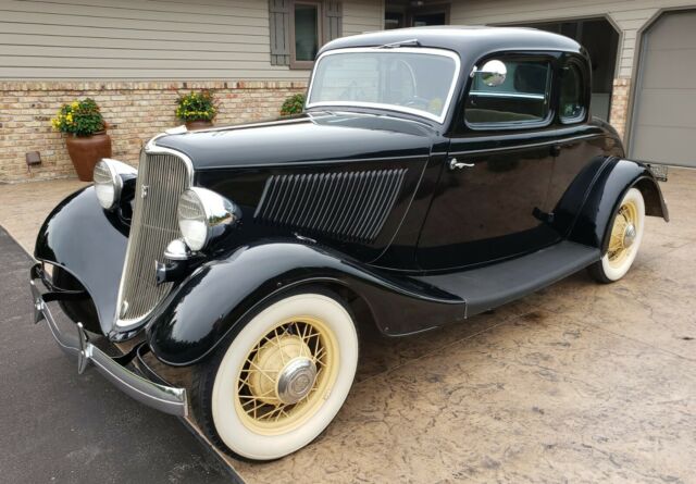 1933 Henry Ford 5w Coupe / NEW 354 Banjo Rear End for sale: photos ...