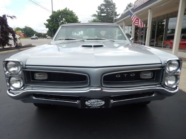 1966 Pontiac GTO factory Platinum Booth-Arons 400 PHS Documented for sale