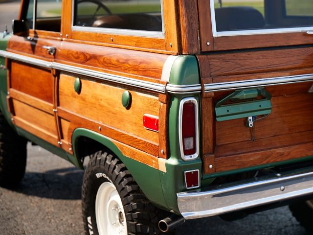 1974 Ford Bronco "Woody" 1 of 1 for sale: photos, technical ...