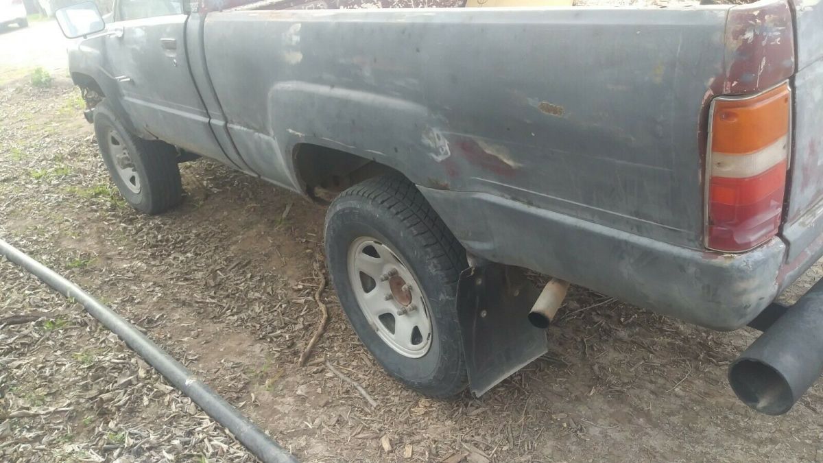 1986 Toyota Pickup 22R 4x4 for sale