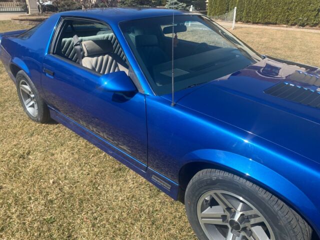 1987 Camaro Iroc-Z Blue for sale