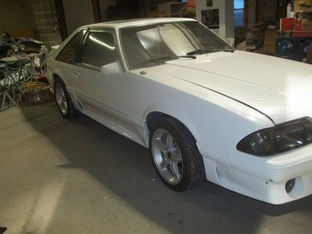 1990 Ford Mustang GT White for sale: photos, technical specifications ...
