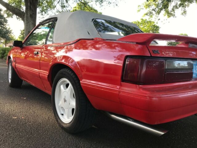 1992 Mustang LX 5.0 Feature Car for sale: photos, technical ...