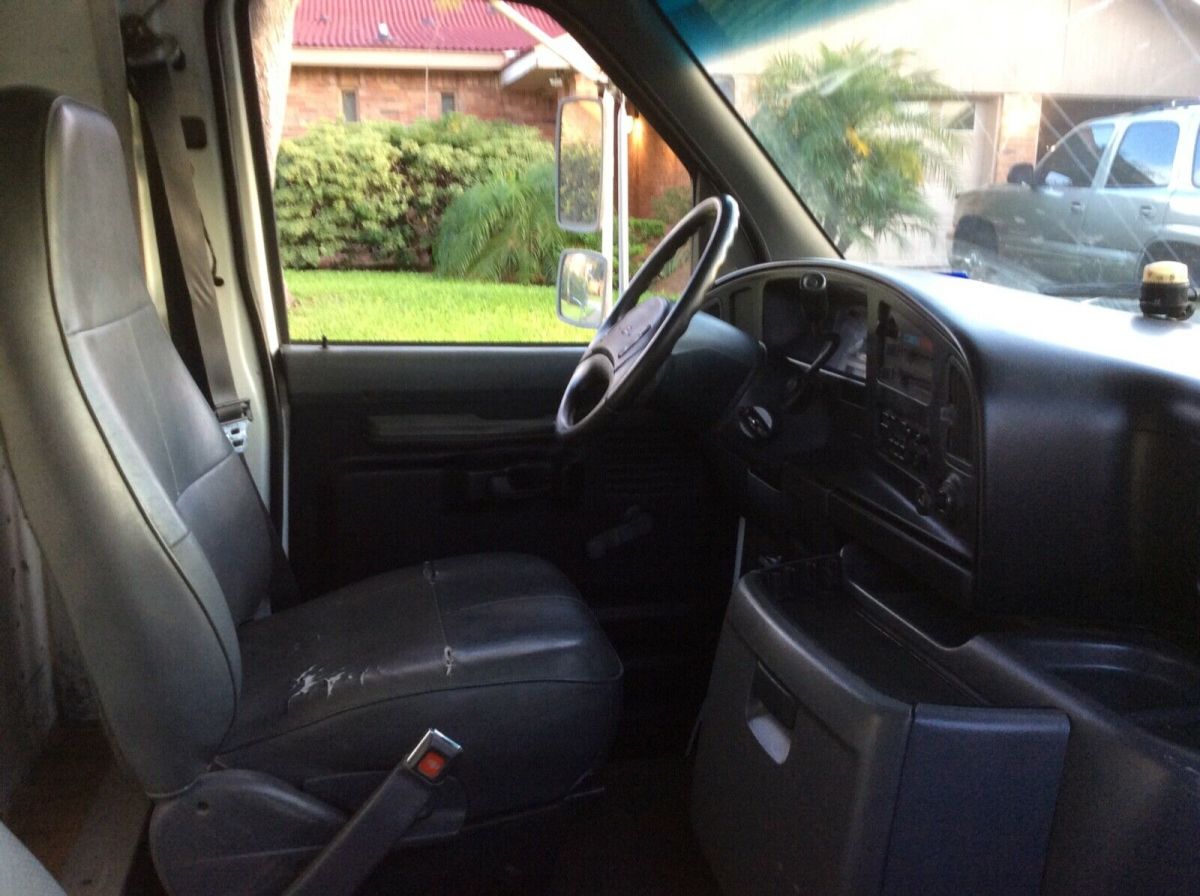 1993 Ford F-350 Custom dry box for sale: photos, technical ...