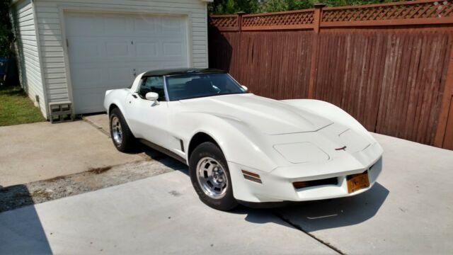 81 4 speed c3 corvette L82 for sale