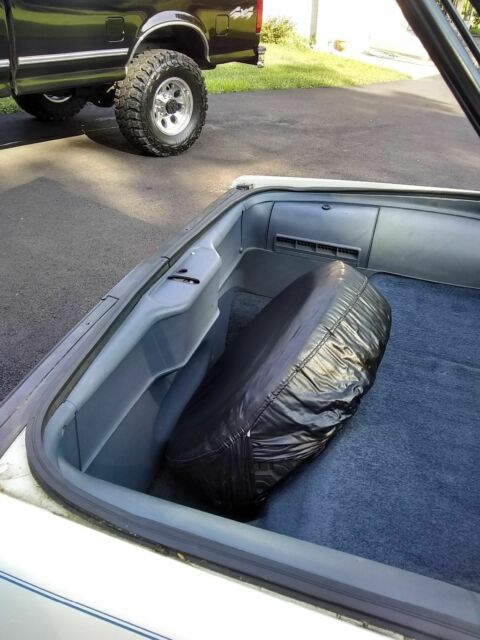 84 Pontiac firebird for sale: photos, technical specifications, description