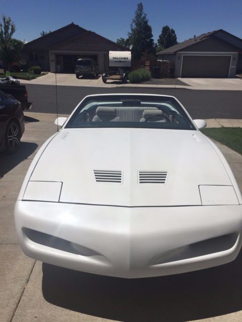 92 Pontiac Trans Am Convertible for sale: photos, technical ...