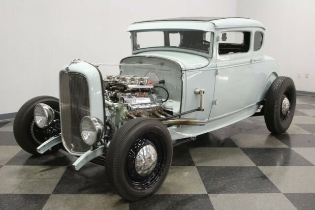 BUILT BY HILTON HOT RODS, TRULY ONE OFF BUILD, NAILHEAD V8, STEEL BODY ...