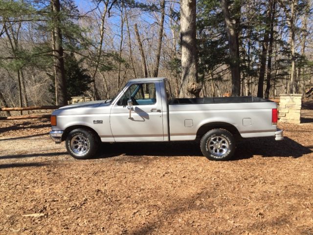 Ford F-150 Custom for sale: photos, technical specifications, description