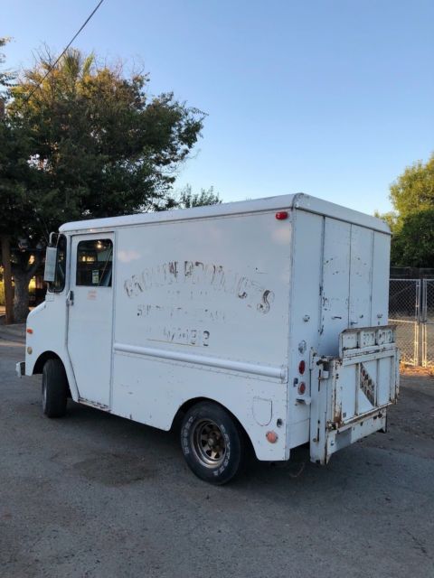 P10 Step Van for sale: photos, technical specifications, description