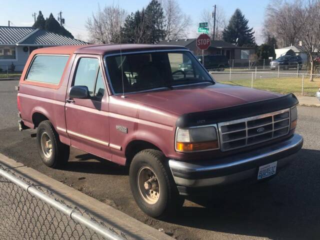 *Rare* Ford Bronco 1993 XLT for sale: photos, technical specifications ...